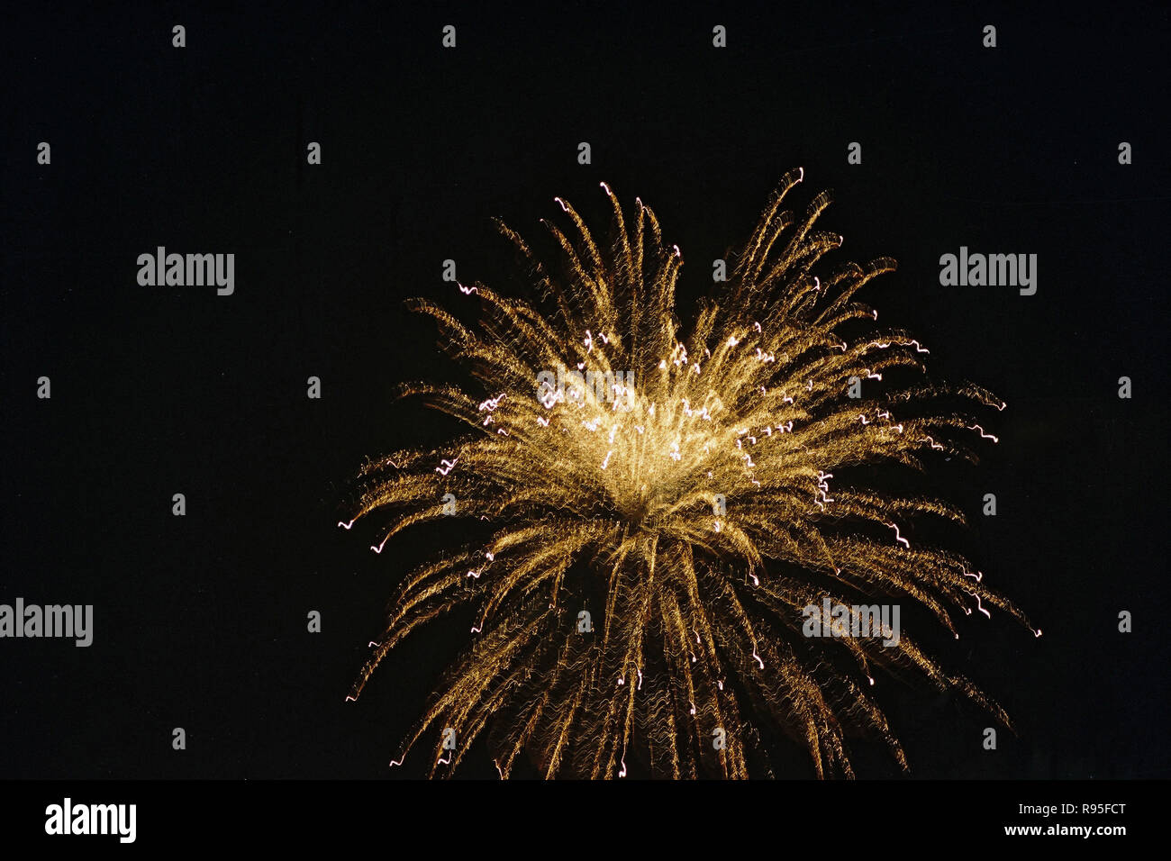 Indian fireworks hi-res stock photography and images - Alamy