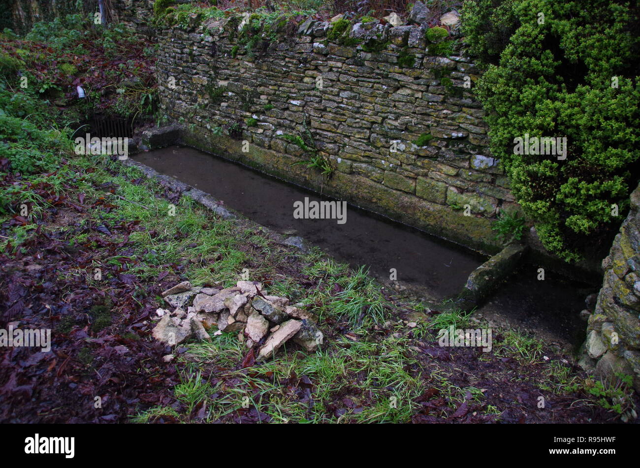 Cold Aston. The Macmillan Way. Long-distance trail. Gloucestershire ...