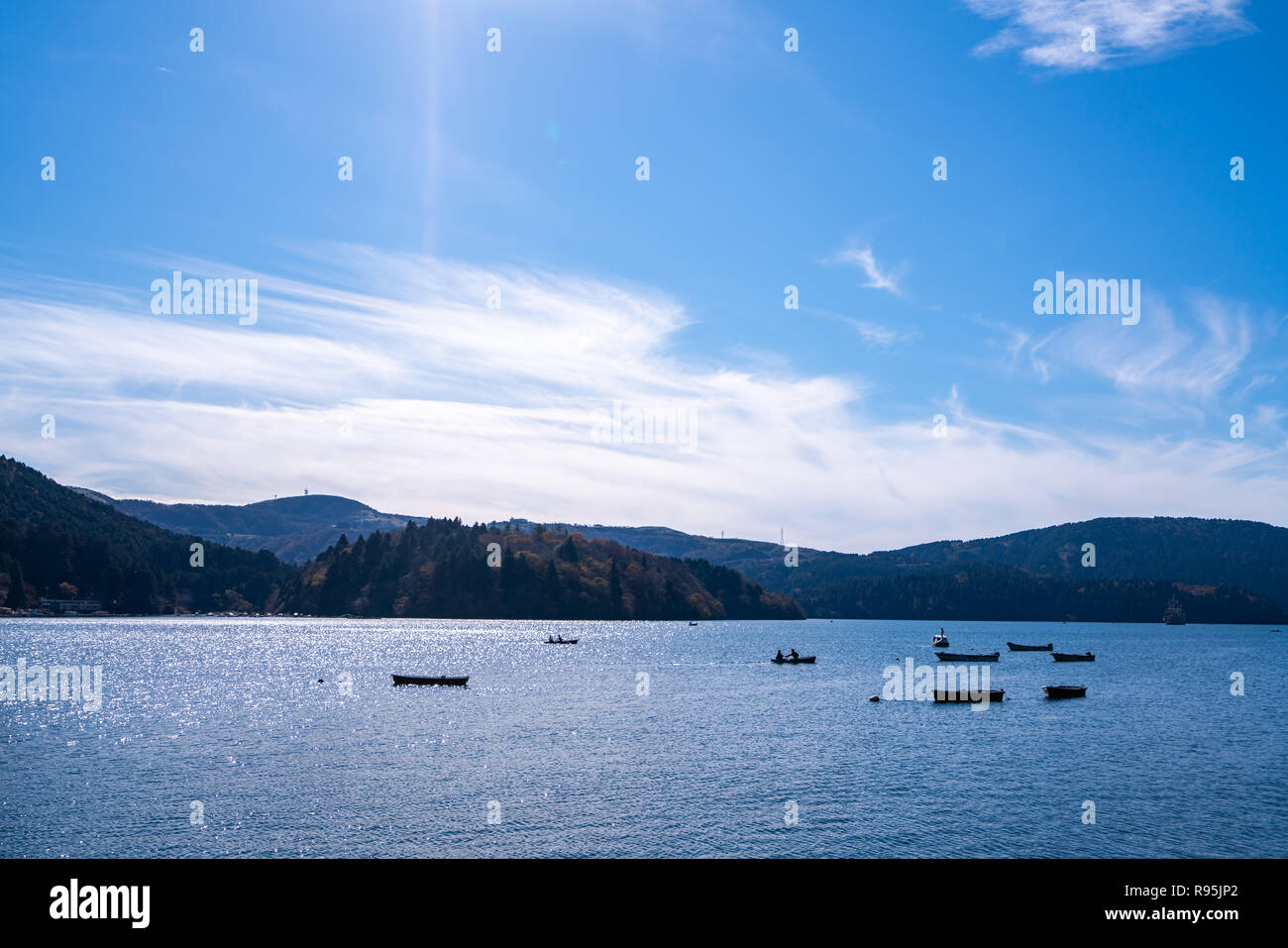 Mountain Fuji and Lake Ashi with Hakone temple and sightseeing boat in ...