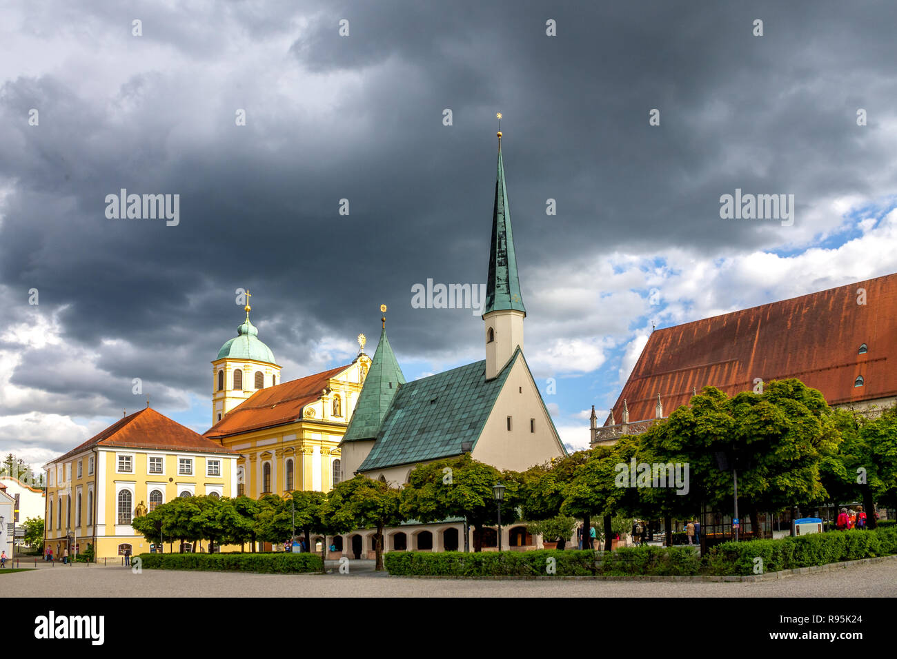 Basilica altoetting hi-res stock photography and images - Alamy