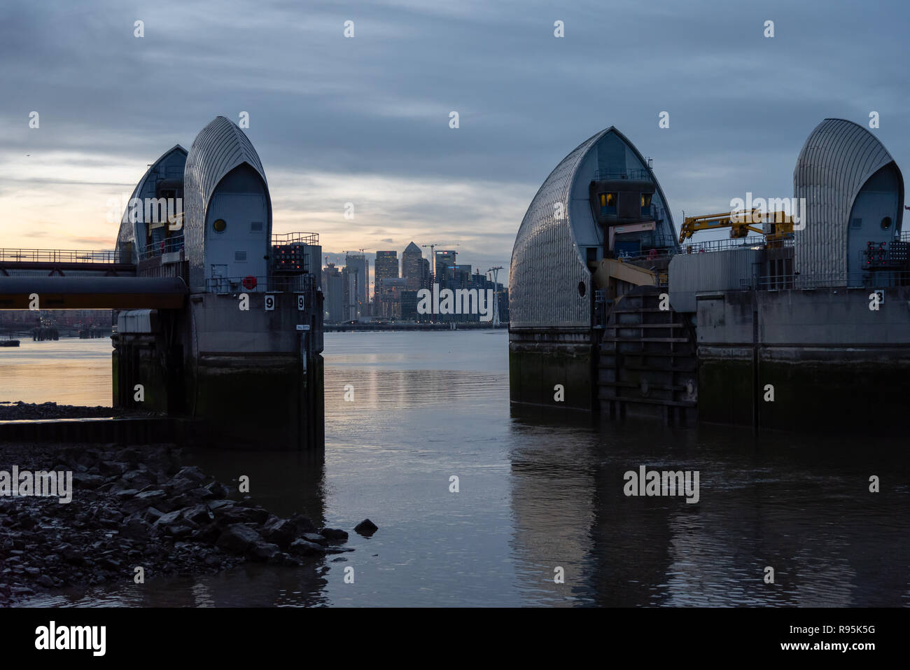 Engineering architecture hi-res stock photography and images - Alamy