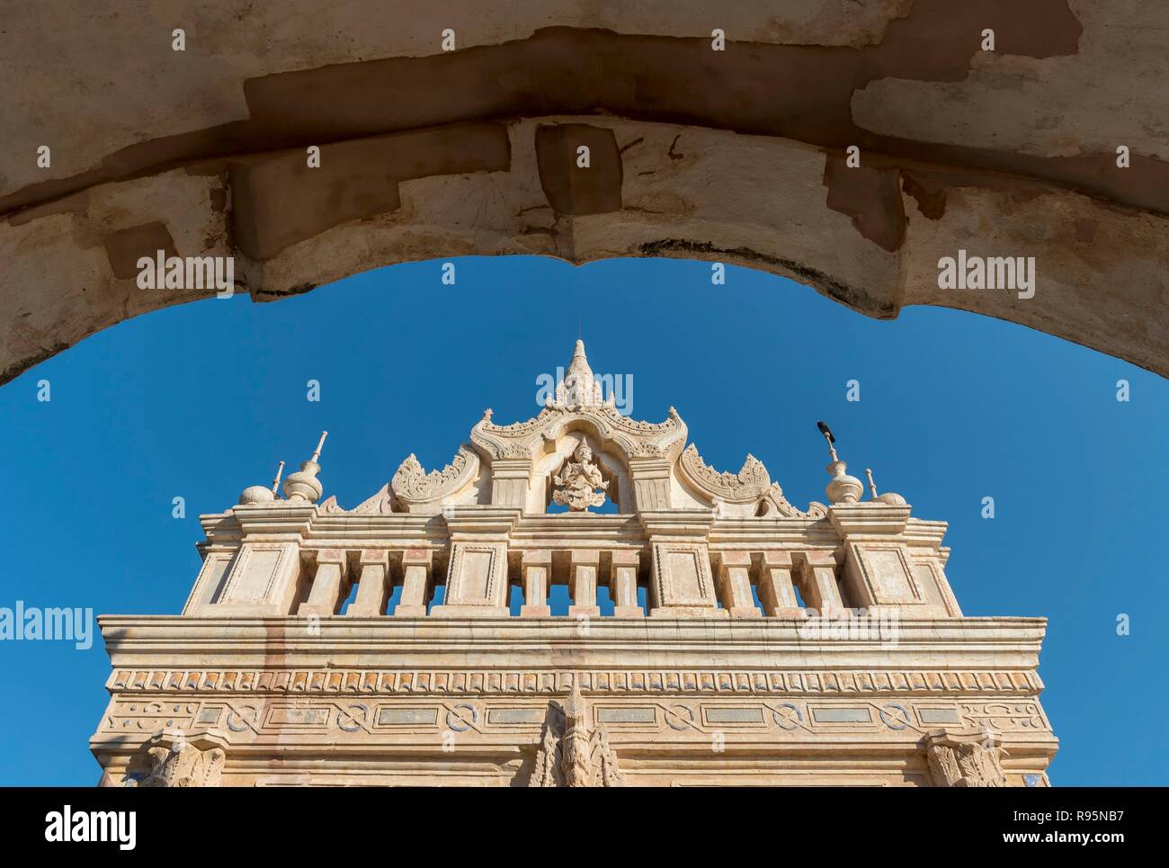 Ananda Temple, Bagan, Myanmar, Burma Stock Photo - Alamy
