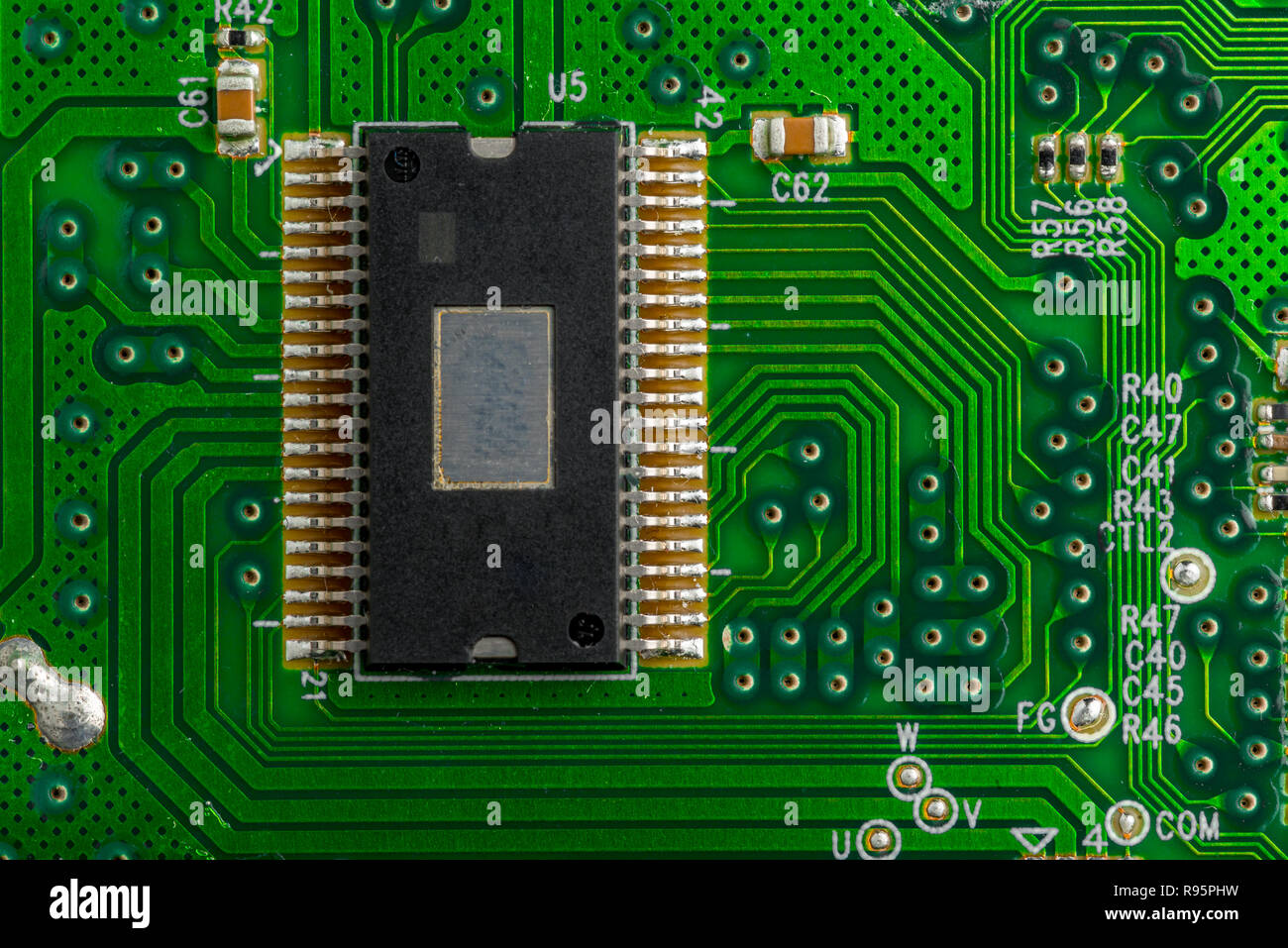 Microchip capacitor hi-res stock photography and images - Alamy