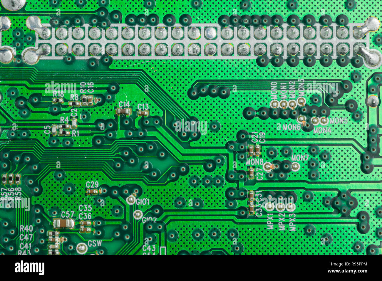 Connecting circuit hi-res stock photography and images - Alamy