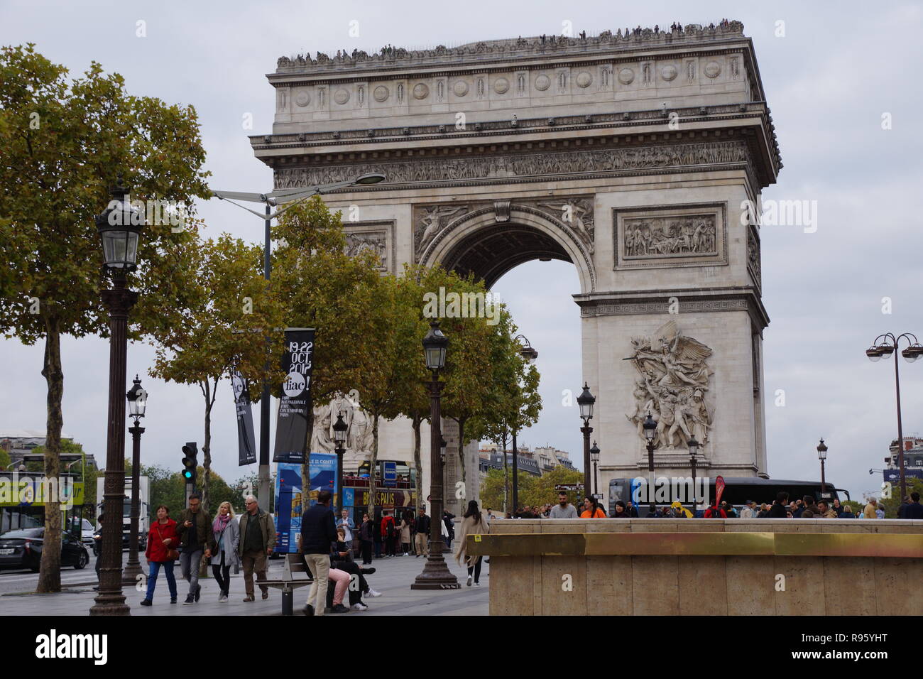 Autumn view arc de hi-res stock photography and images - Alamy