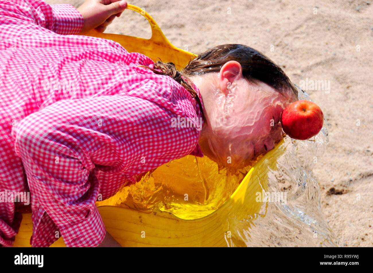 Apple bobbing hi-res stock photography and images - Alamy