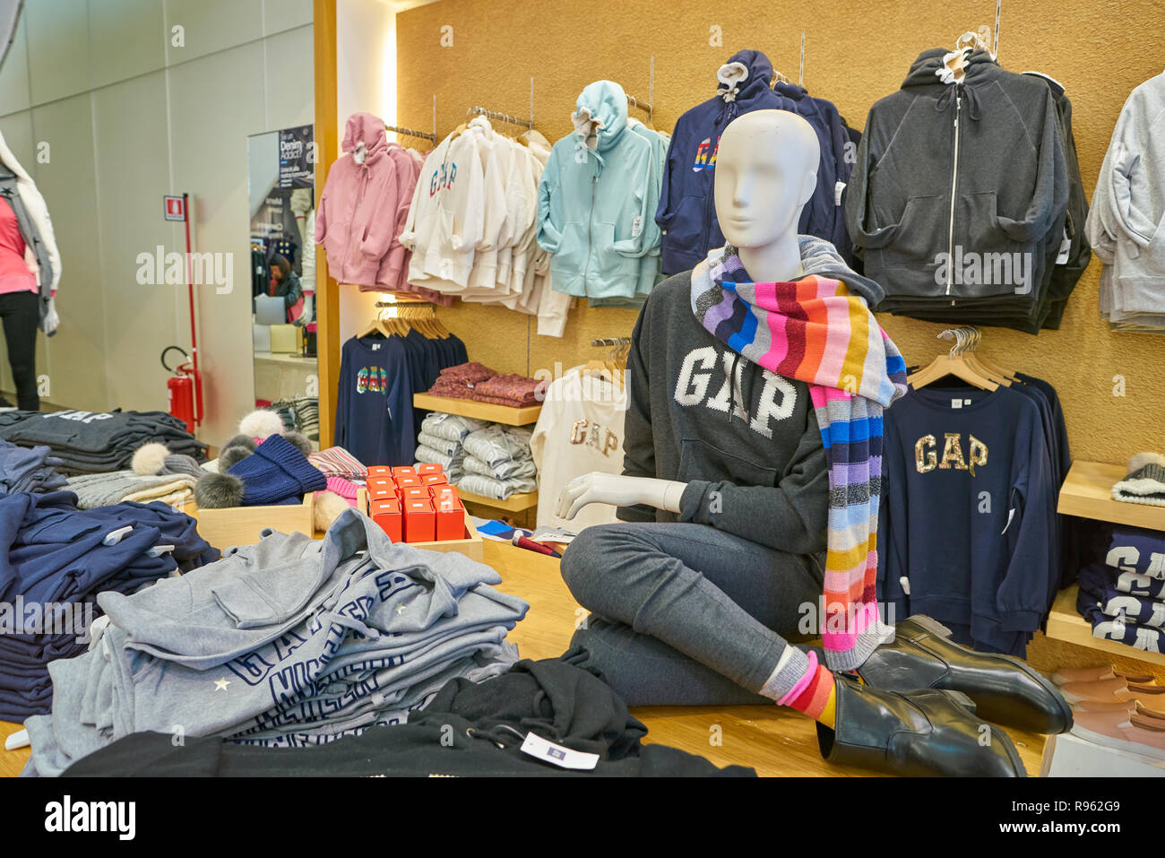 MILAN, ITALY - CIRCA NOVEMBER, 2017: clothing on display at GAP store ...