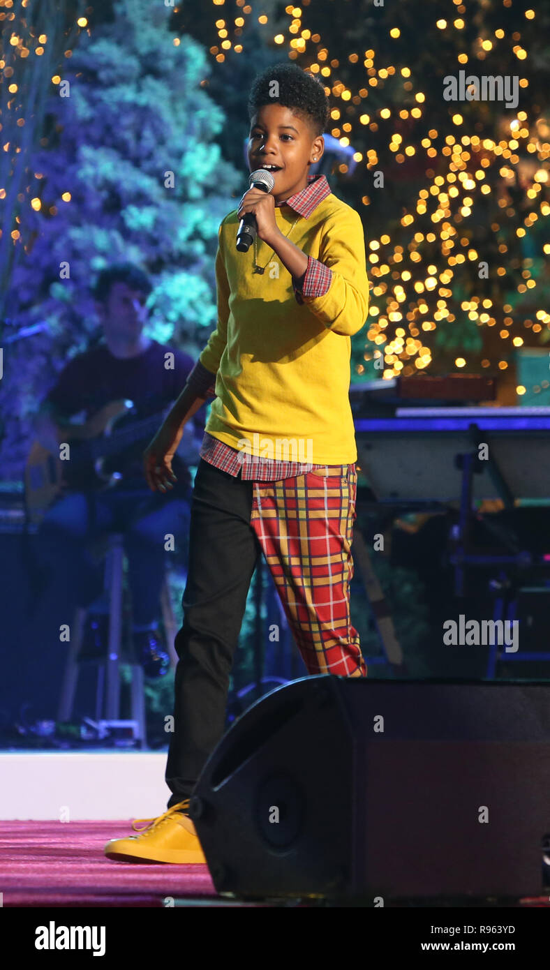 The Grove Christmas Tree Lighting Show Featuring: JD McCrary Where: Los ...