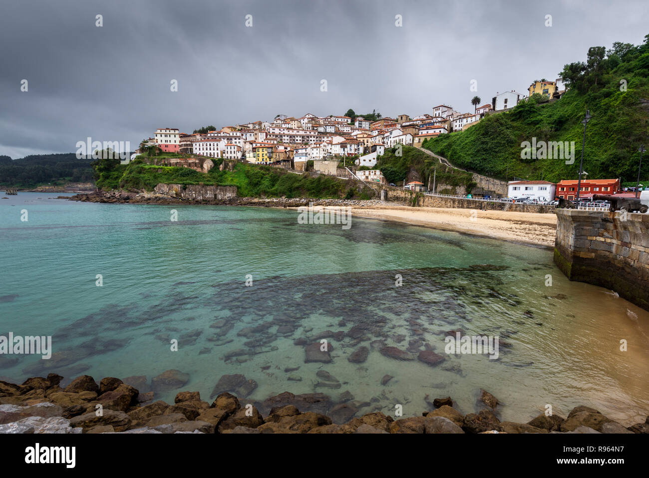 Playa de lastres hi-res stock photography and images - Alamy