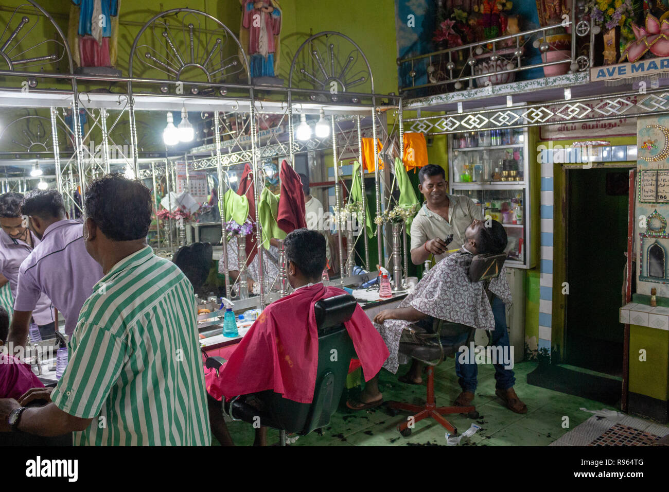 Imperial Saloon Batticaloa Sri Lanka Stock Photo - Alamy