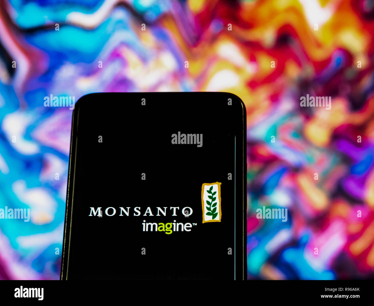 Monsanto logo hi-res stock photography and images - Alamy