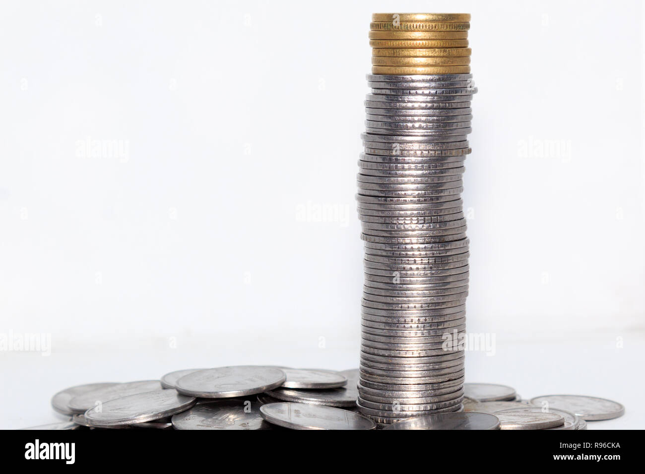 One hundred rupee with coin hi-res stock photography and images - Alamy