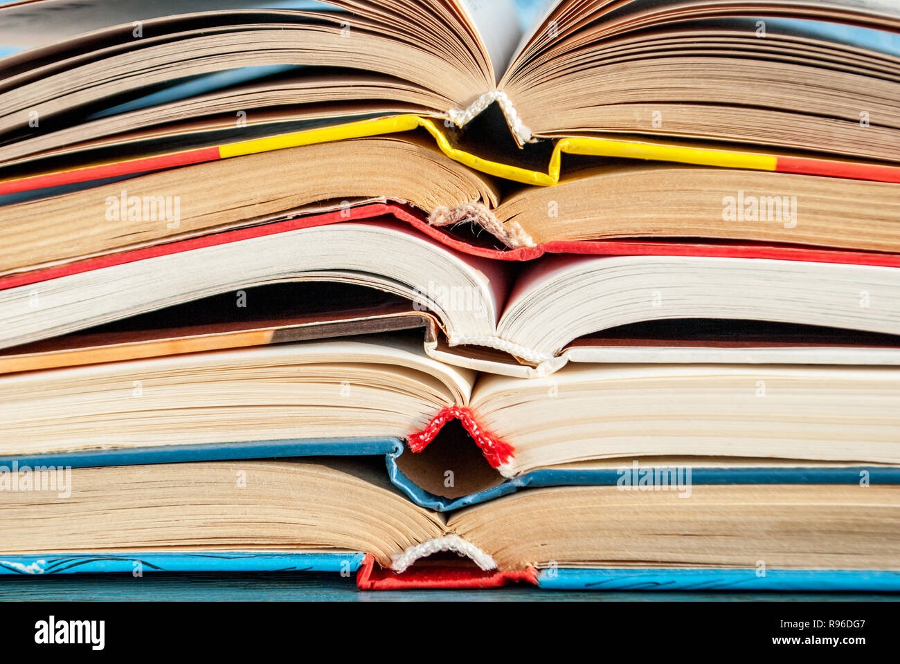 Unfolded book hi-res stock photography and images - Alamy