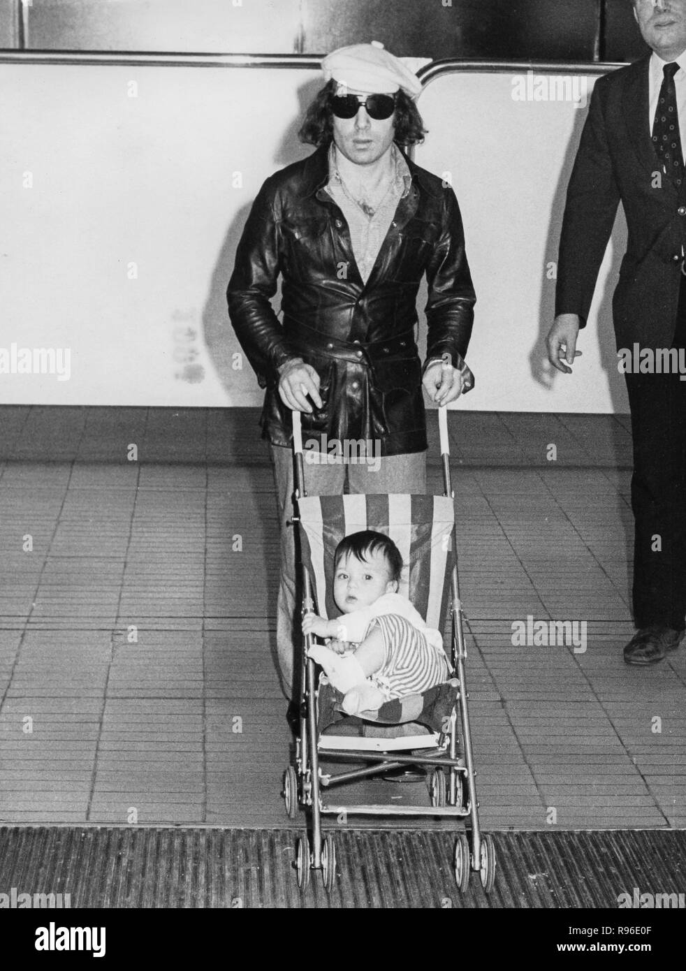 Paul simon hi-res stock photography and images - Alamy