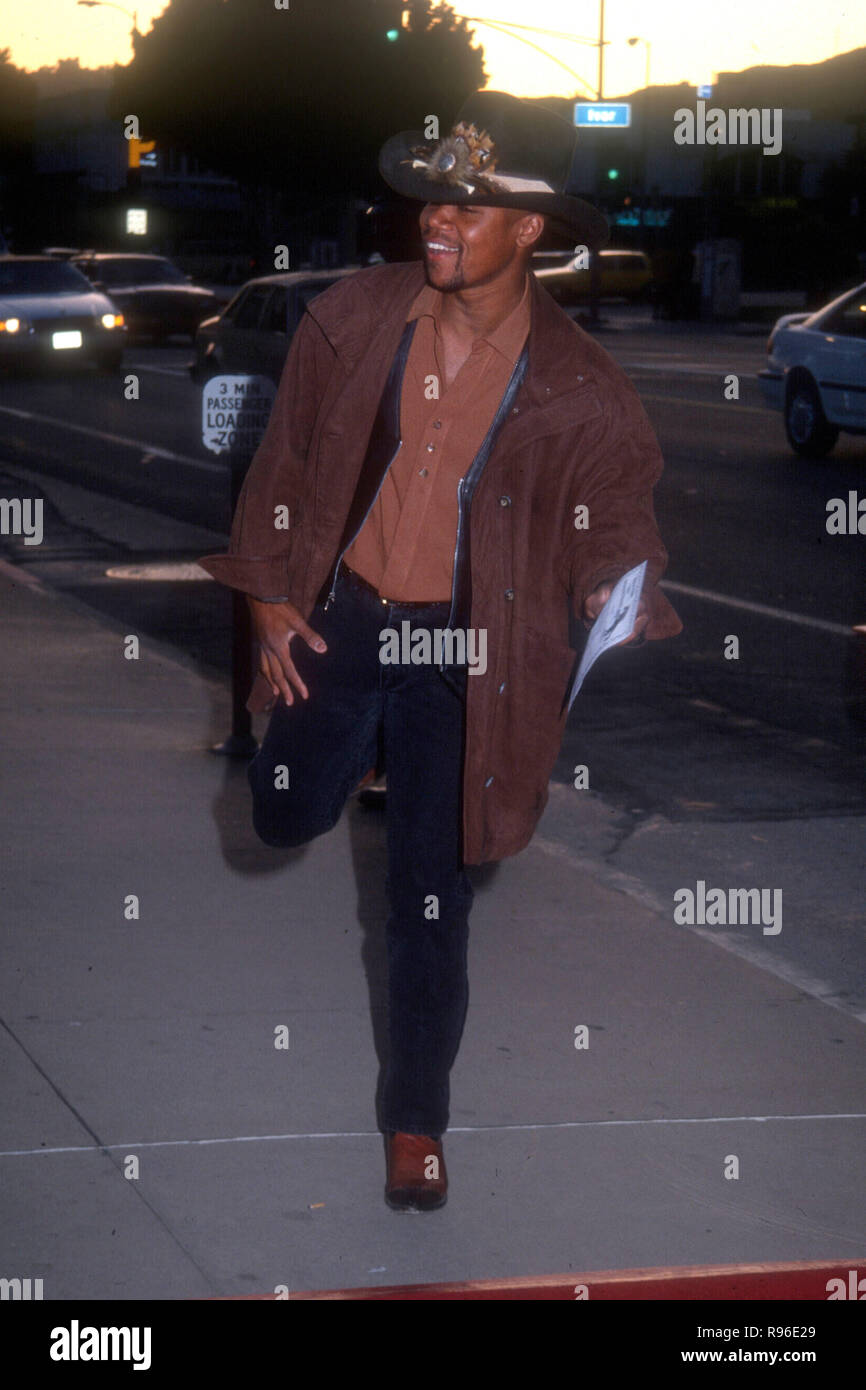 HOLLYWOOD, CA - MAY 12: Actor Cuba Gooding Jr. attends the 'Posse ...