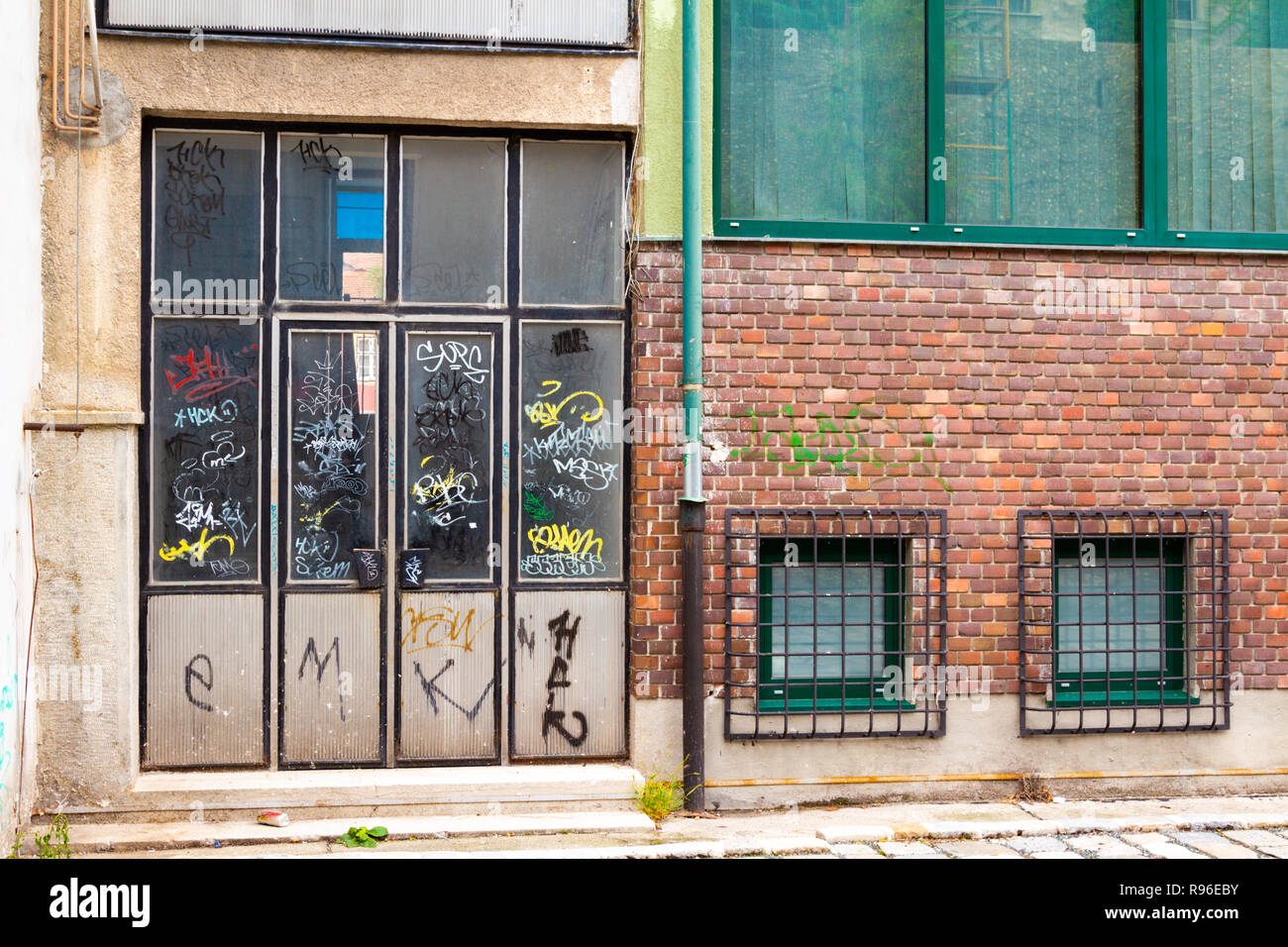 Graffiti on glass window hi-res stock photography and images - Alamy