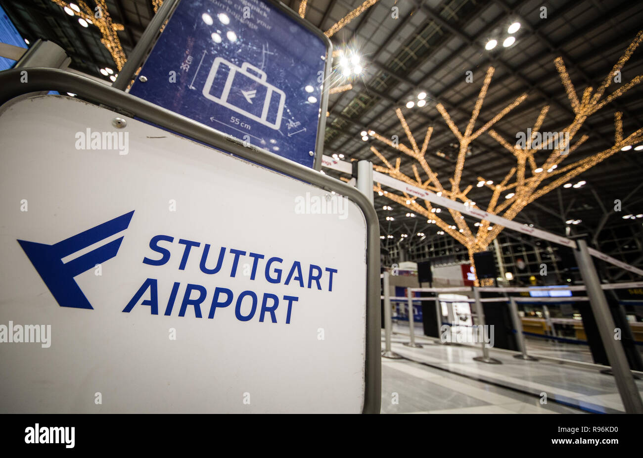 Air transportinside hi-res stock photography and images - Alamy