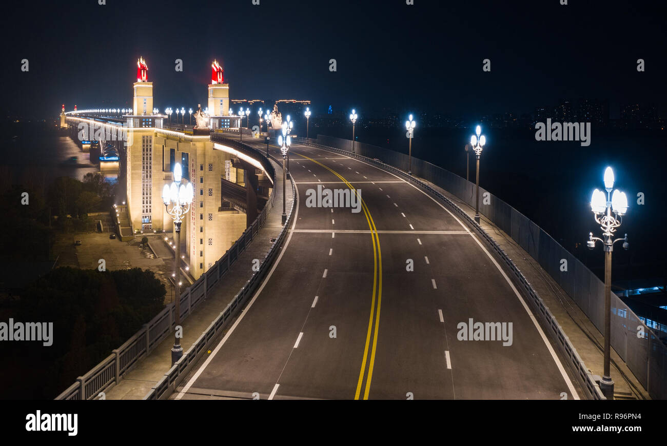 Nanjing yangtze river scenery hi-res stock photography and images - Alamy