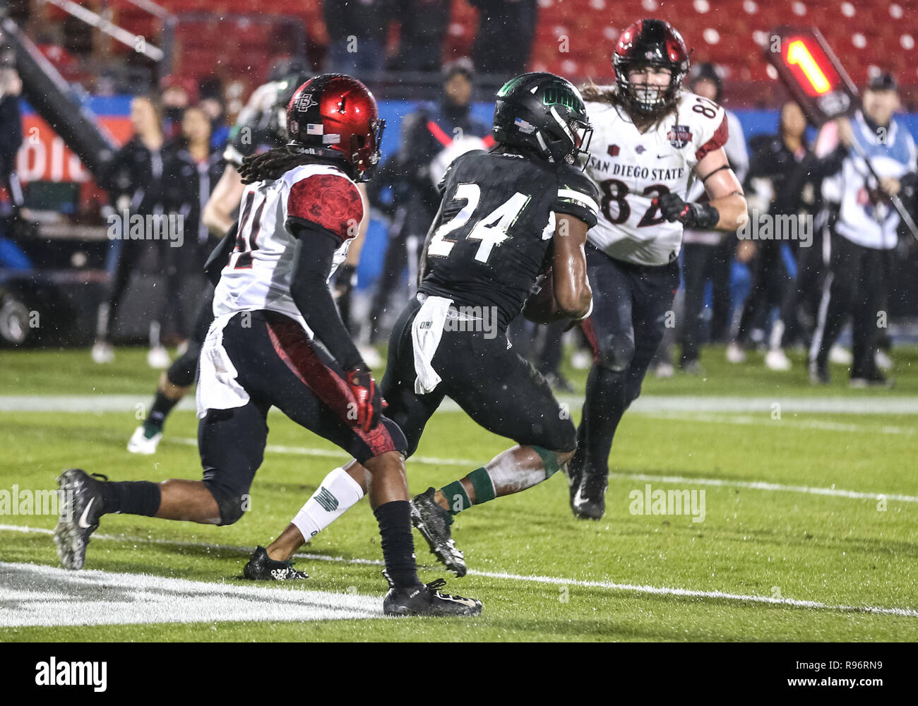 Bj flores hi-res stock photography and images - Alamy