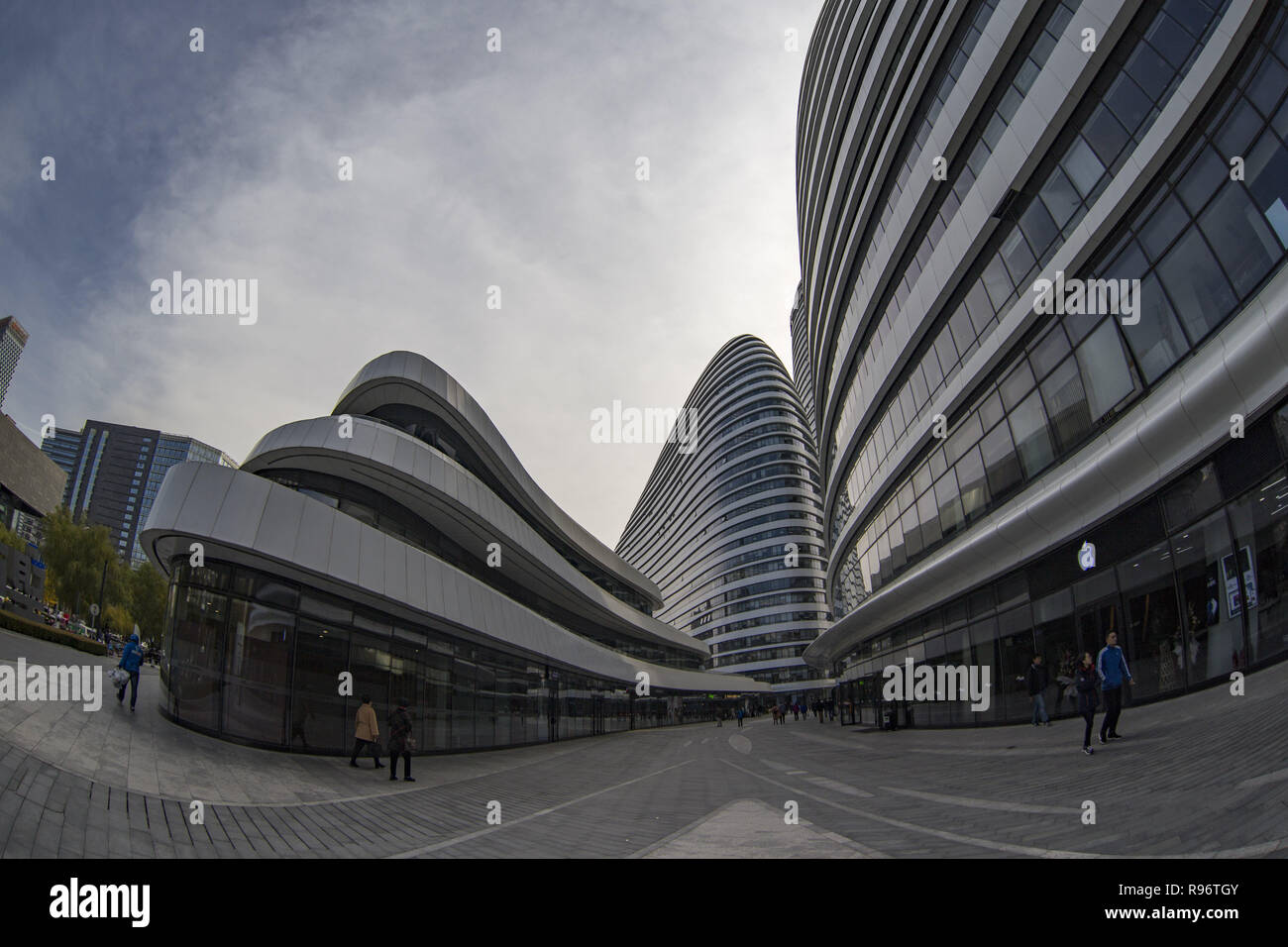 Beijin, Beijin, China. 20th Dec, 2018. Beijing, CHINA-Wangjing SOHO is ...