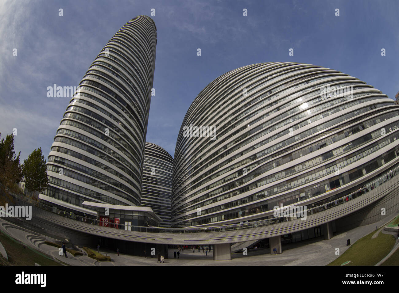 Beijin, Beijin, China. 20th Dec, 2018. Beijing, CHINA-Wangjing SOHO is ...