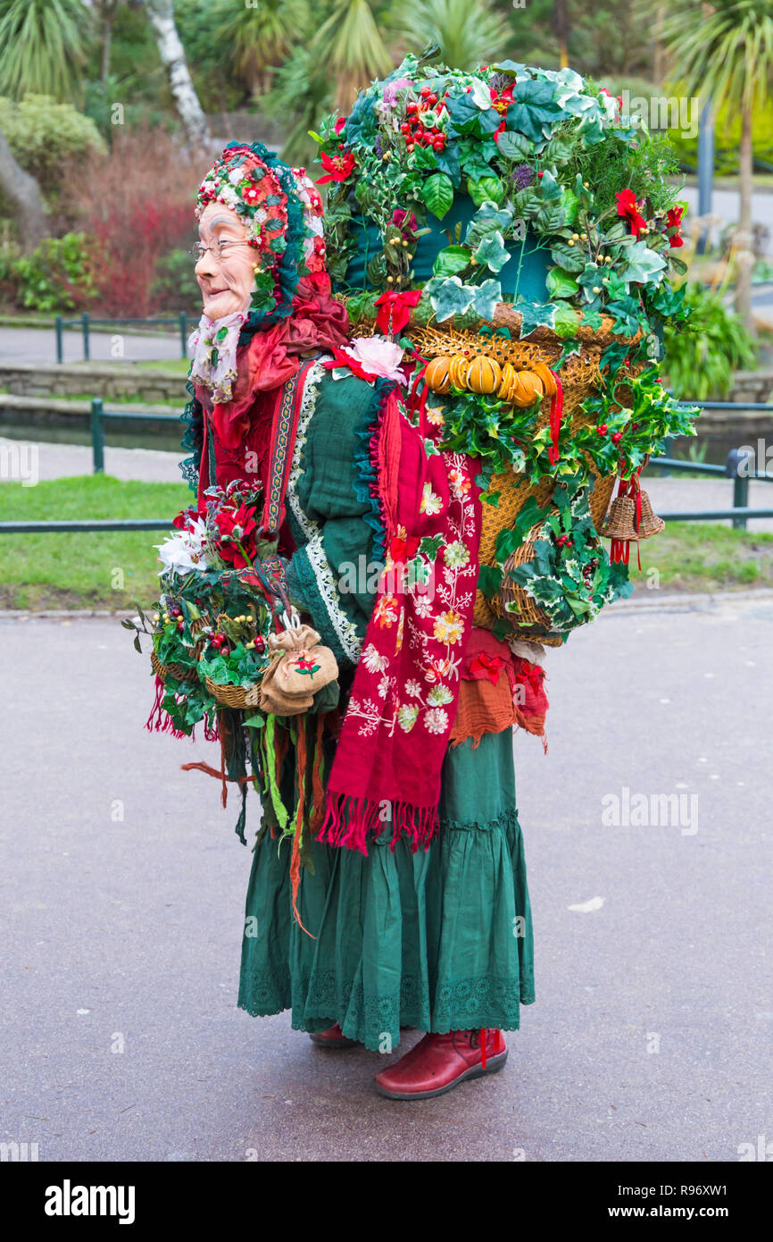 Winter rose puppet hi-res stock photography and images - Alamy