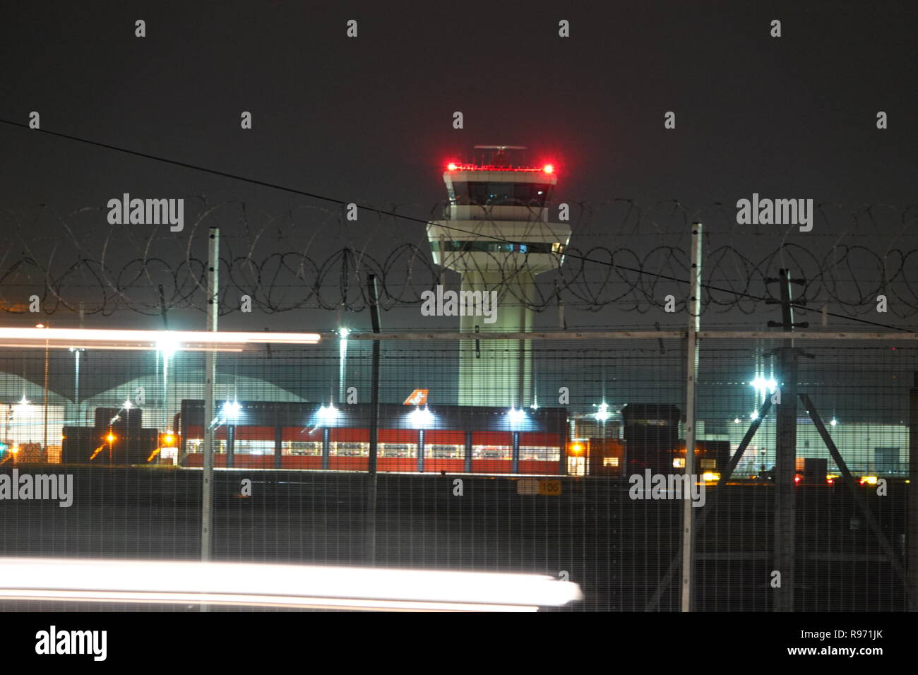 Perimeter tower london hi-res stock photography and images - Alamy
