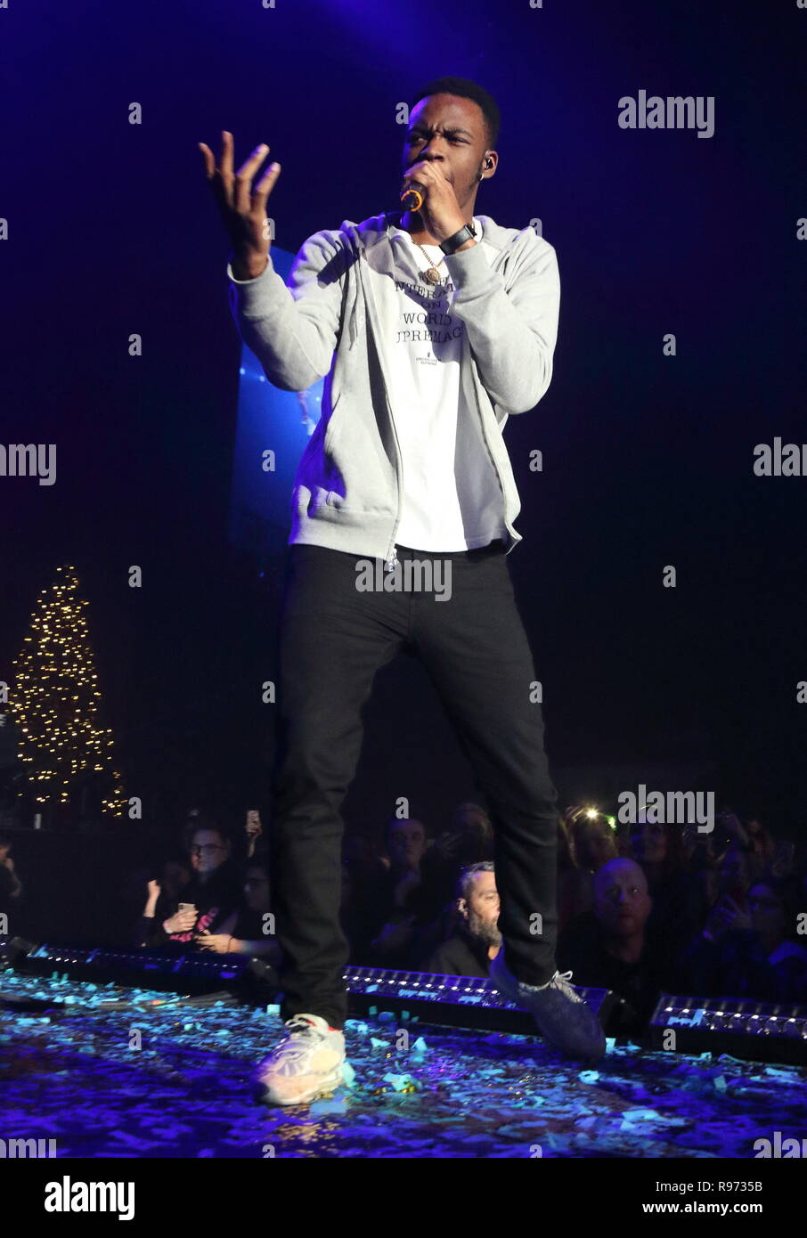 Not3s singer hi-res stock photography and images - Alamy