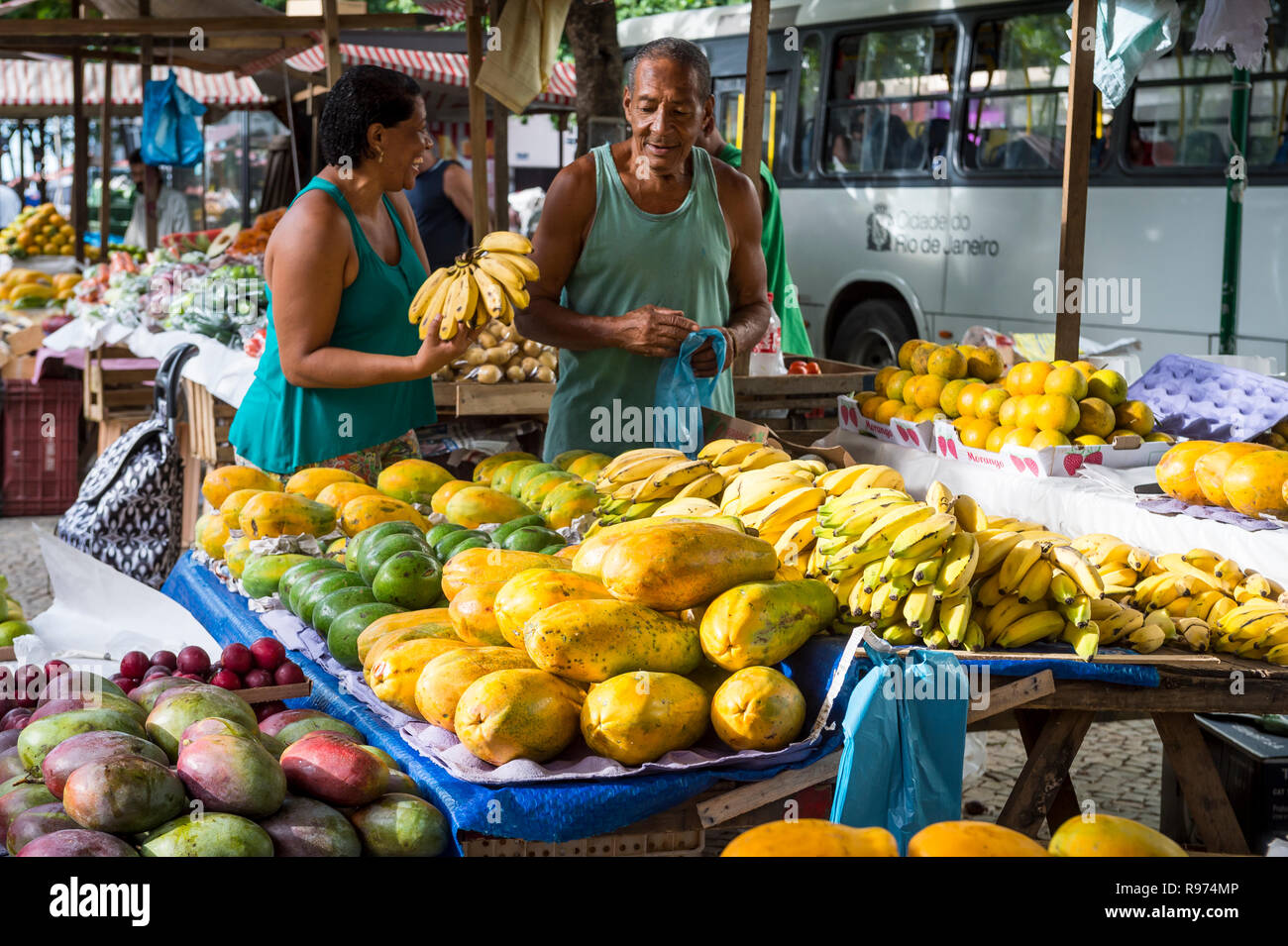 Market Stall Brazilian Tourism High Resolution Stock Photography and ...