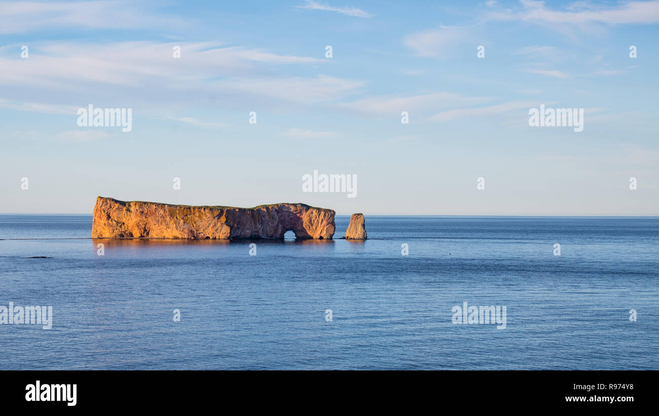 Perce rock gaspe quebec sunset hi-res stock photography and images - Alamy