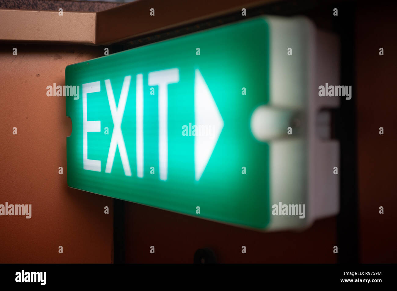 Exterior emergency exit sign hi-res stock photography and images - Alamy