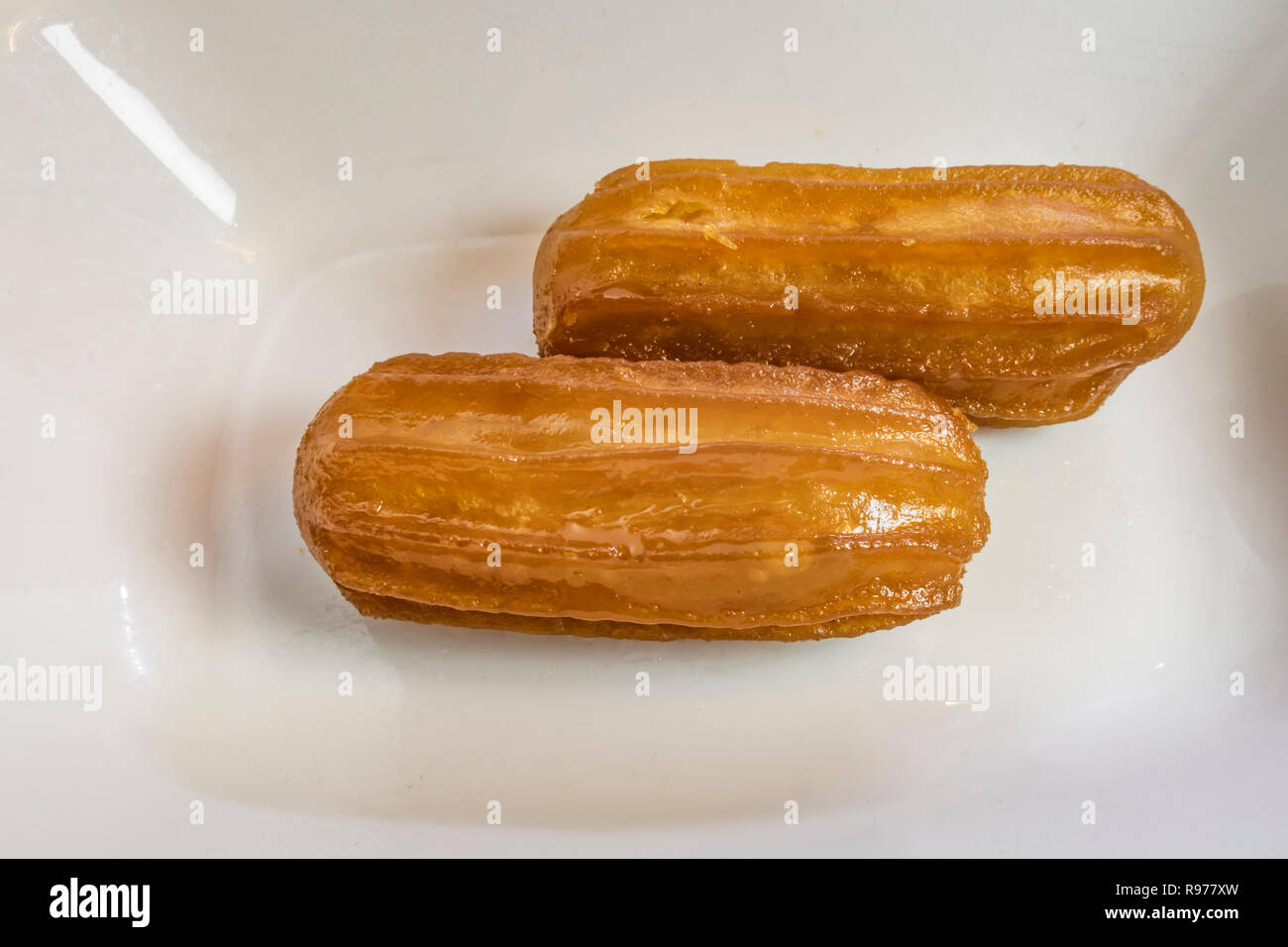 Tulumba sweets hi-res stock photography and images - Alamy