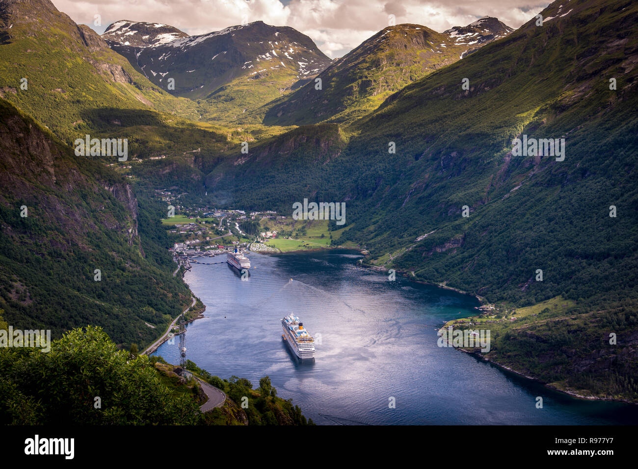 Geiranger norway hi-res stock photography and images - Alamy