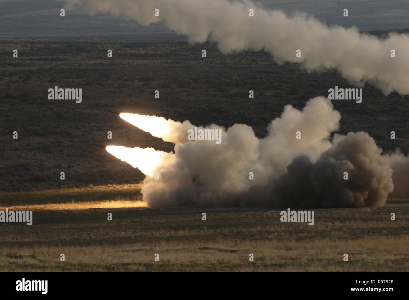 Soldiers from 5th Battalion, 3rd Field Artillery Regiment, 17th Field ...