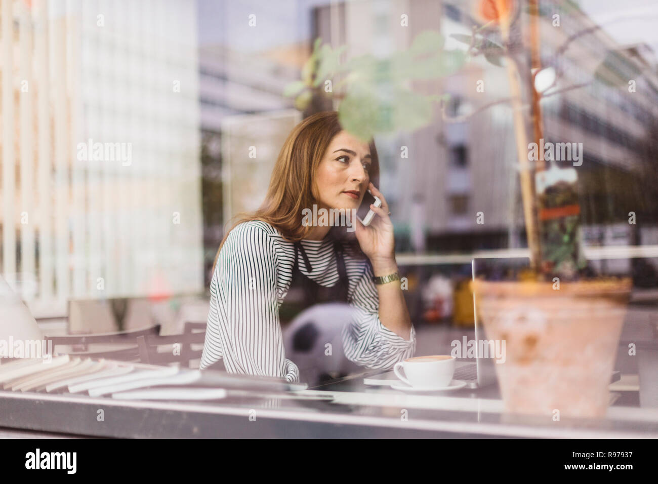 Cafe sweden window hi-res stock photography and images - Alamy