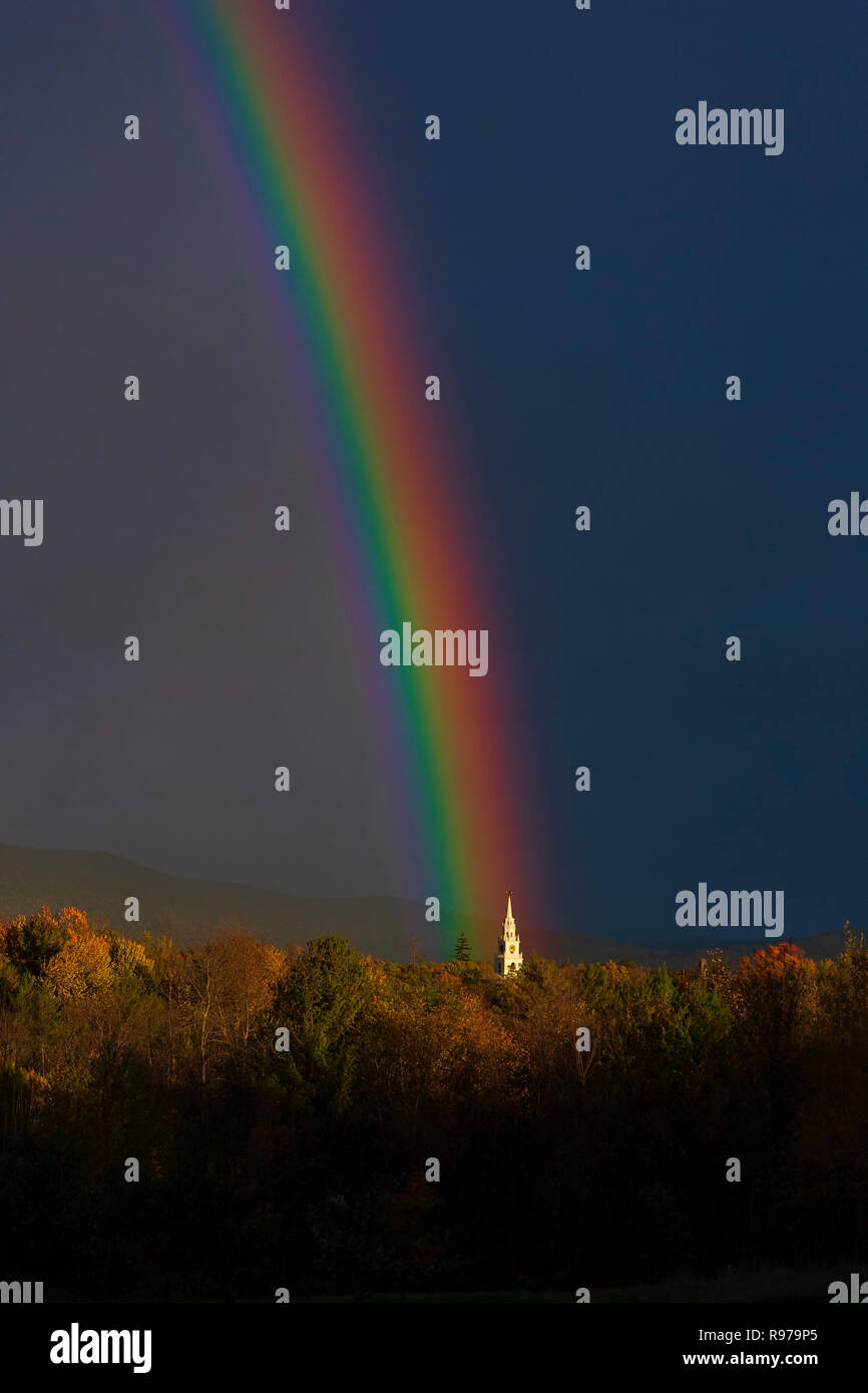 Vermont fall foliage hiking hi-res stock photography and images - Alamy