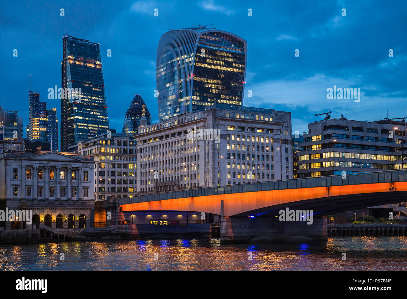 30 bridge street hi-res stock photography and images - Alamy