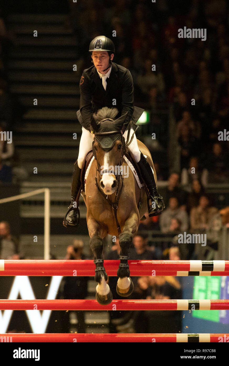Scott brash riding hello jefferson competes hi-res stock photography ...