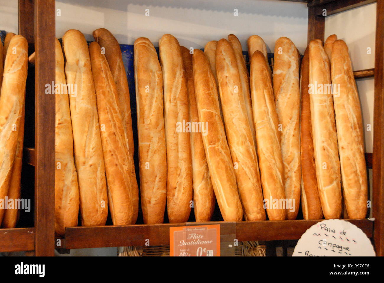 French Bakers Shop High Resolution Stock Photography and Images - Alamy