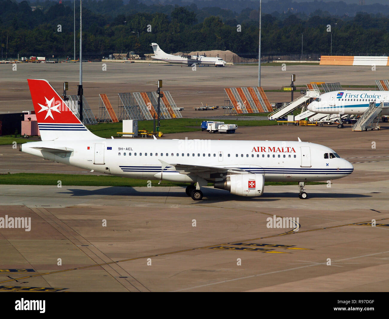 Air malta airplane hi-res stock photography and images - Alamy
