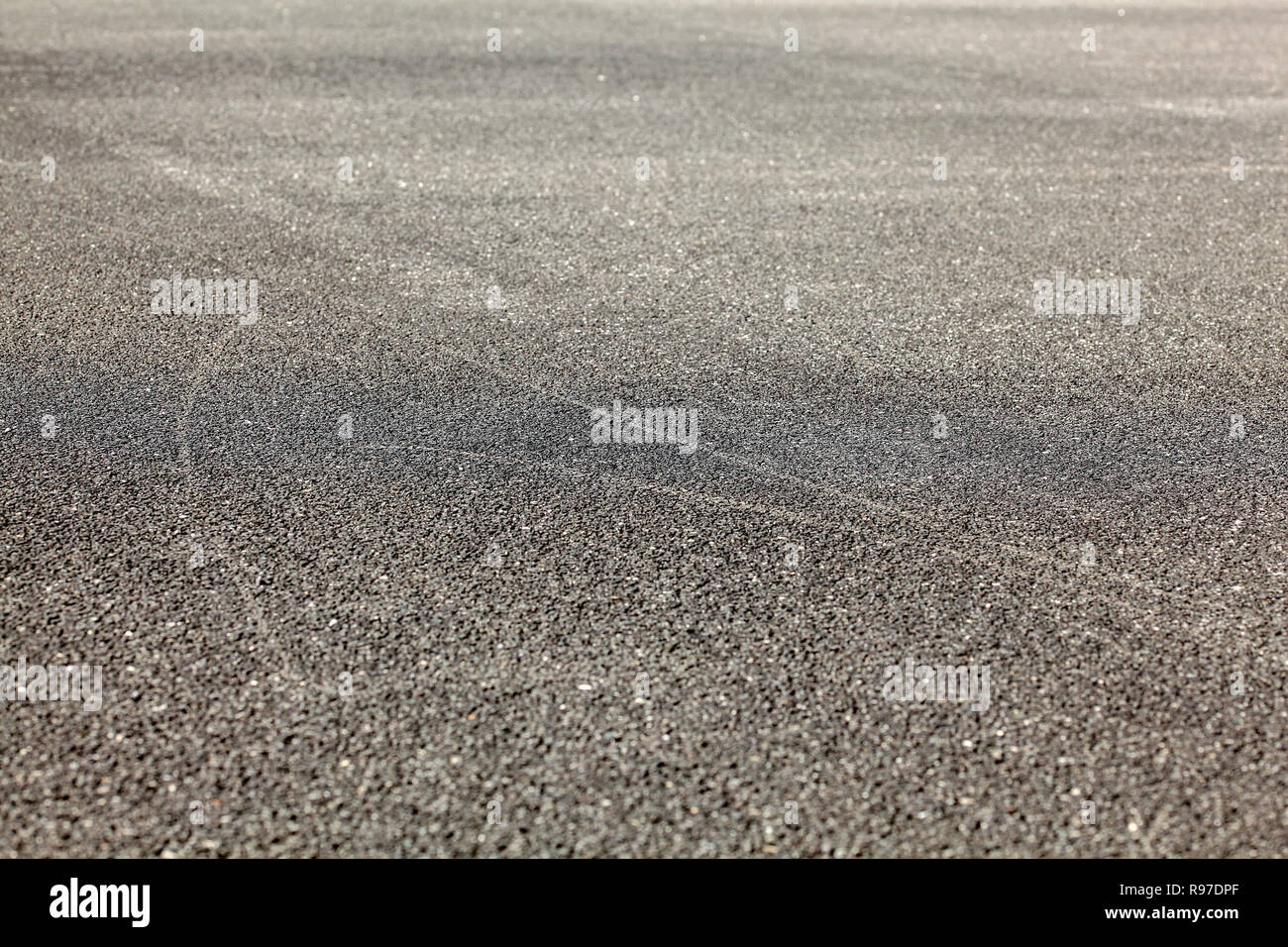 Ground to structure hi-res stock photography and images - Alamy