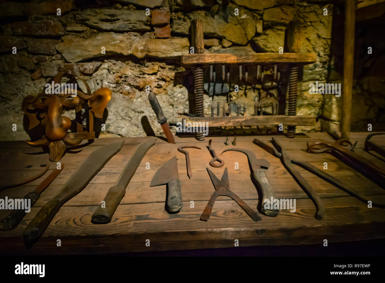 Layed table hi-res stock photography and images - Alamy