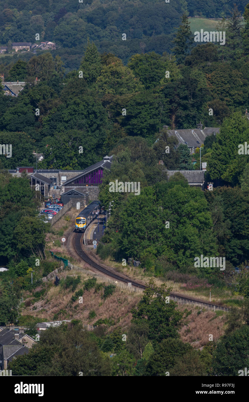 First Transpennine Express class 185 train, on hire to Arriva Northern ...