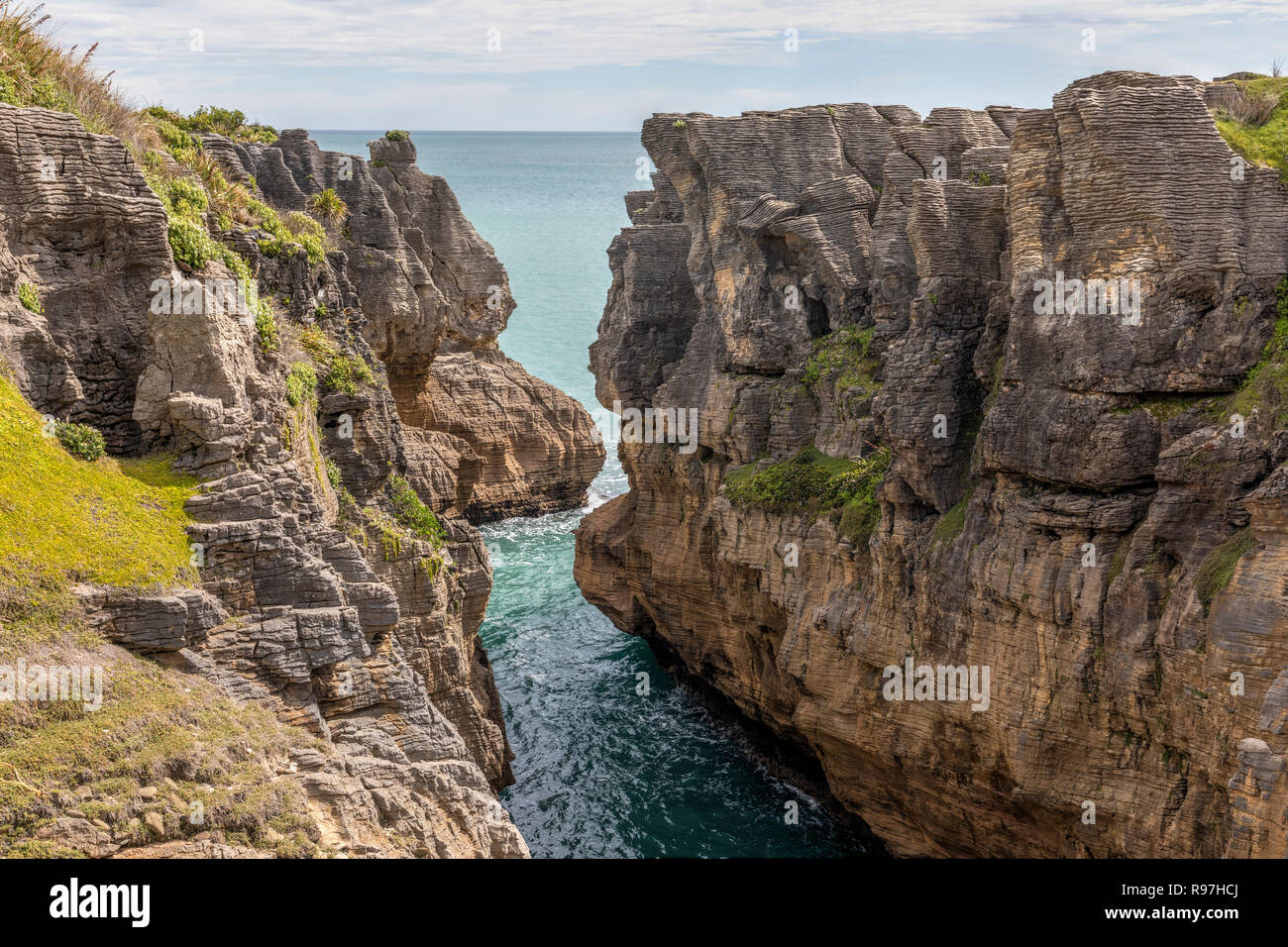 Punakaiki pancake rocks new zealand hi-res stock photography and images ...
