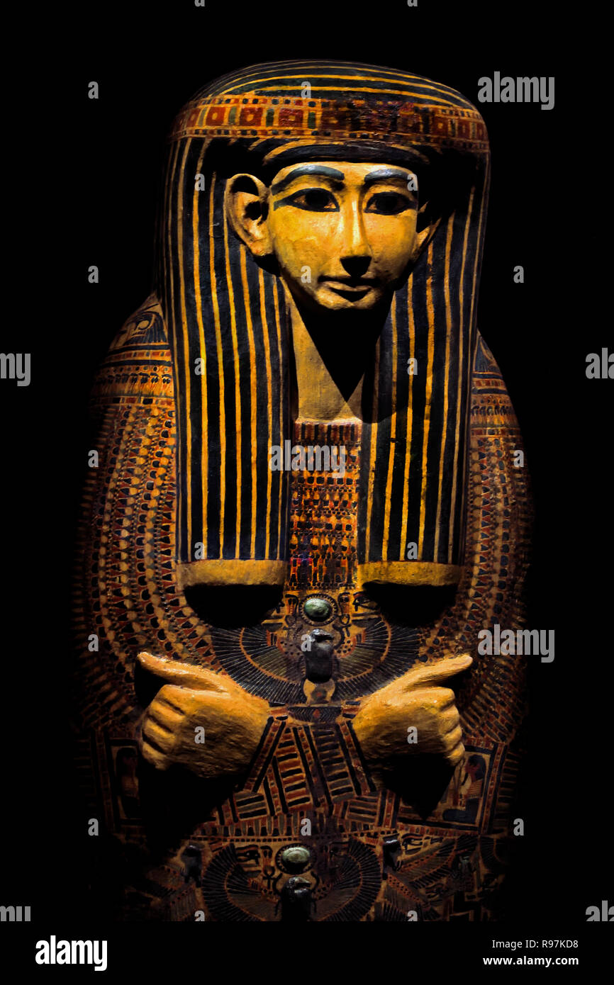 Mummy chest of amon priest hi-res stock photography and images - Alamy