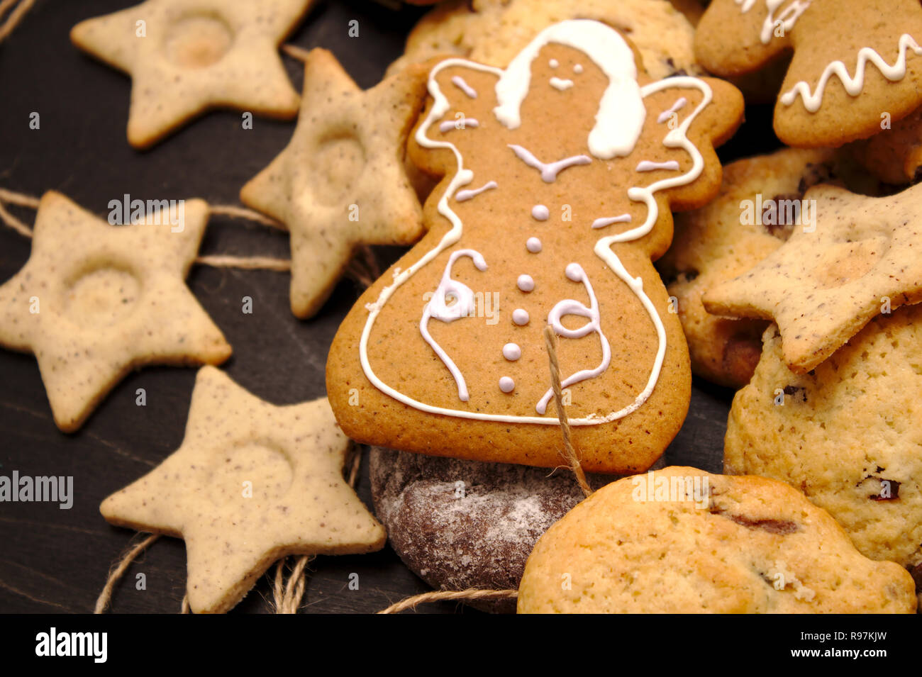 Christmas gingerbread packaging process Stock Photo - Alamy