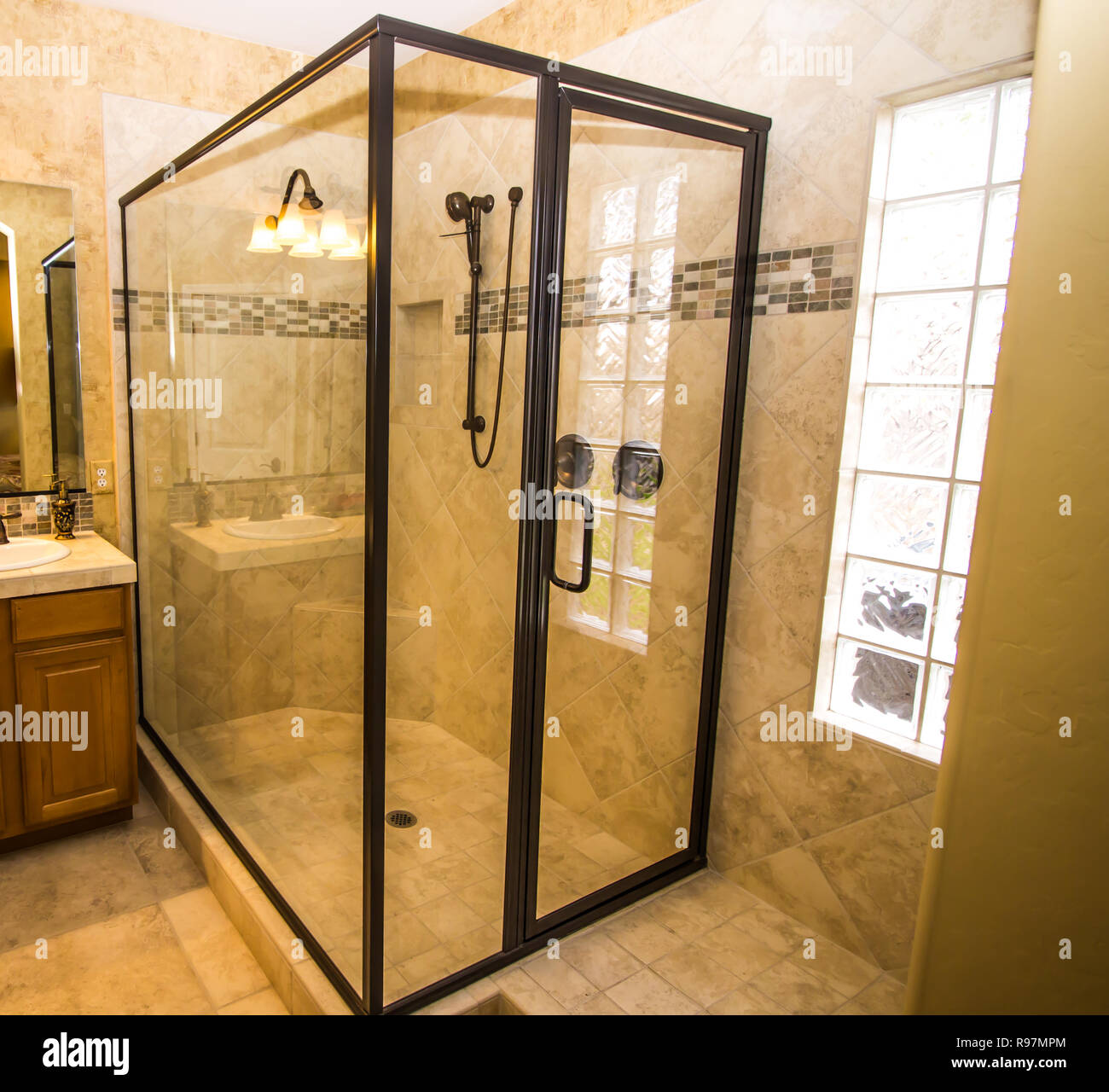 Neck shower hi-res stock photography and images - Alamy