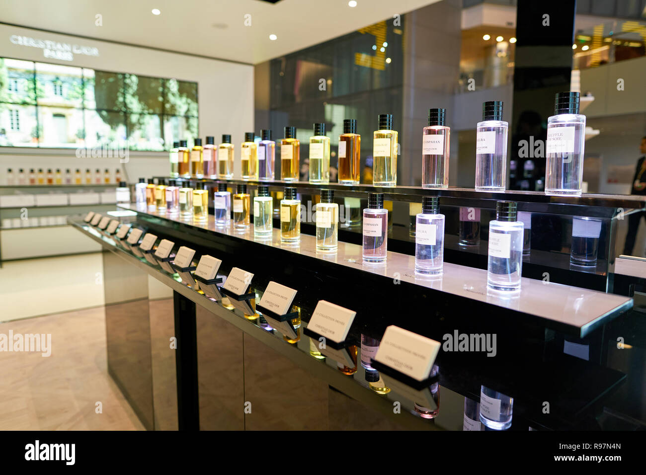 DOHA, QATAR - CIRCA MAY, 2017: perfumes on display at "Maison de Parfum ...