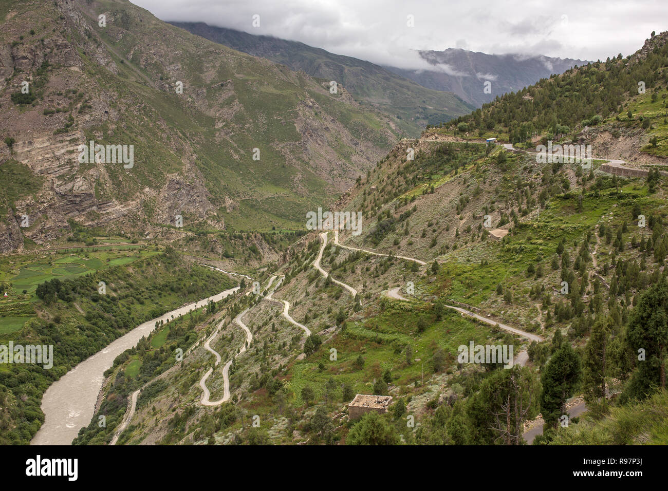 Famous place Gata loops on Manali - Leh road in Ladakh, India Stock ...