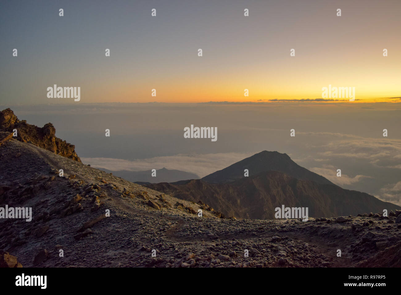 Sunrise above the clouds, Mount Meru, Arusha National Park, Tanzania ...
